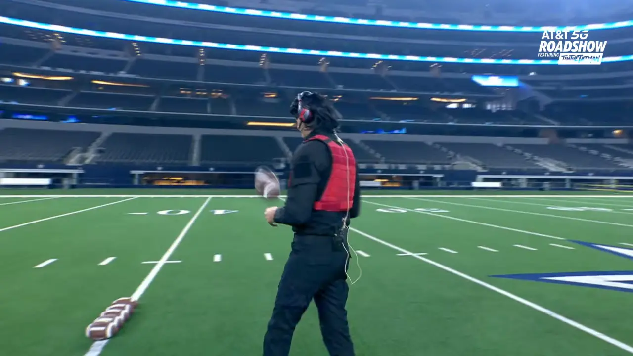 DrDisrespect Trying Out For The Dallas Cowboys drdisrespect-trying-out-for-the-dallas-cowboys